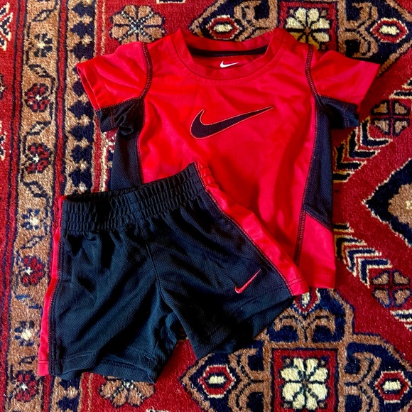 Nike | Matching Sets | Infant Nike Set Red And Black 37months Super ...